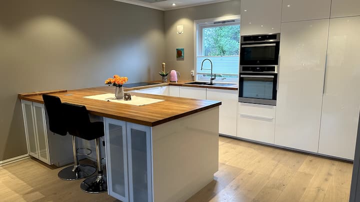 Leilighet Sentralt I Alta Med Gratis Parkering - Alta