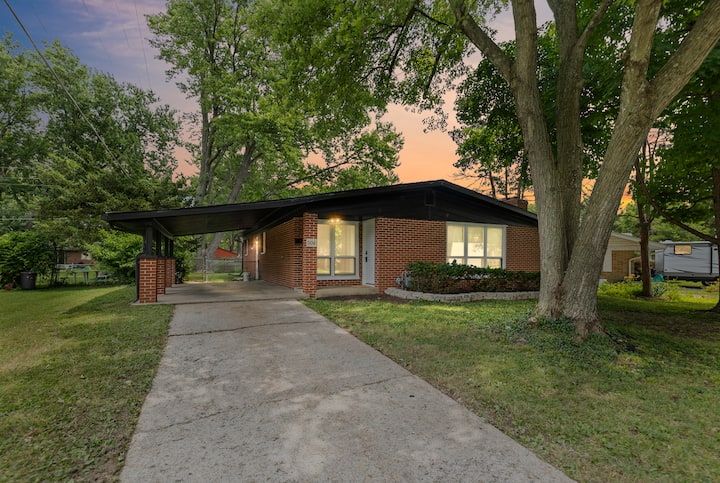 Belleville Hideaway - Memorial Hospital/stl Area - 貝爾維爾