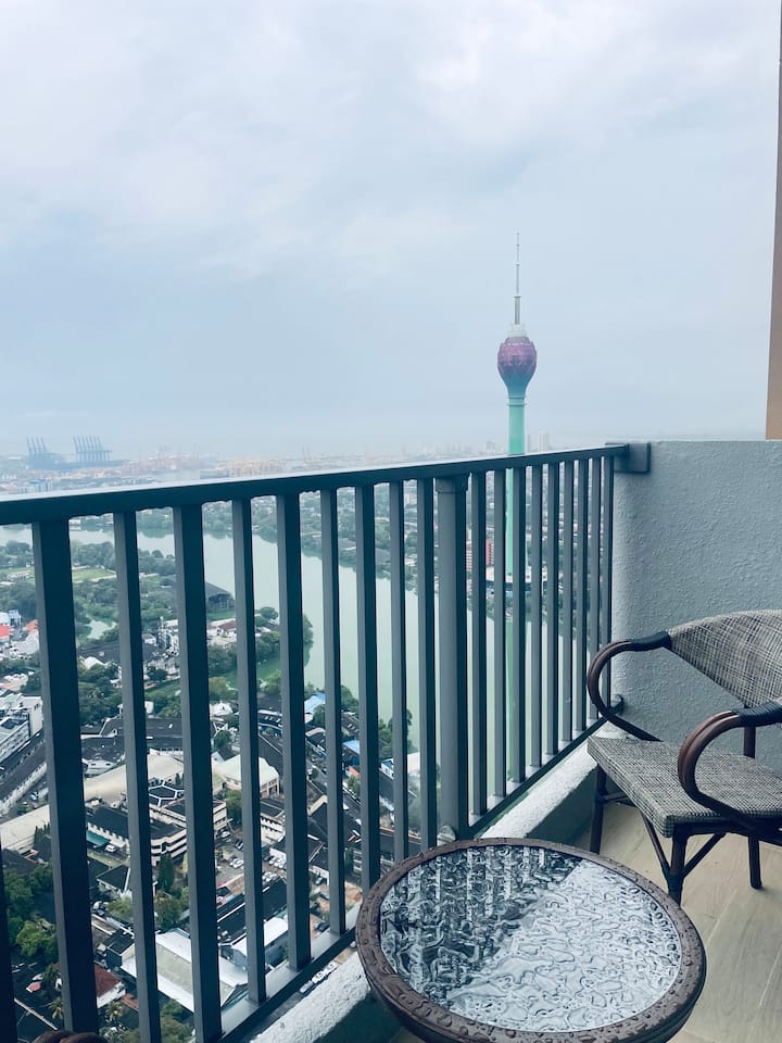 2br In Central Colombo 49th Floor Trizen City View - Colombo