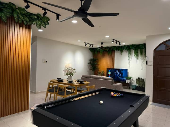 20pax Family/vacation/pool/bbq/pool.t - Kuantan