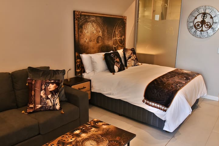 Menlyn Maine Residences 811 - Pretoria, South Africa