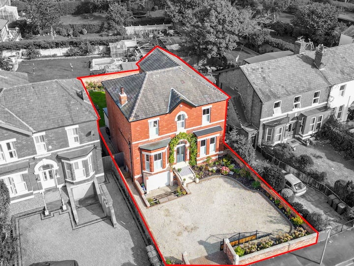 Golf At Crescent Road Birkdale - Southport