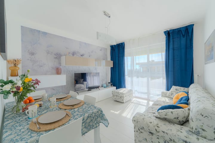 Apartment With Terrace Seaview, Parking - Sanremo