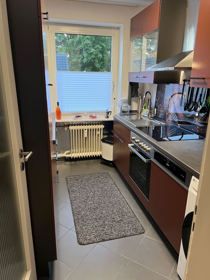 Moderne 2-zi. Wohnung Mit Balkon & U2 - Nähe - Munich