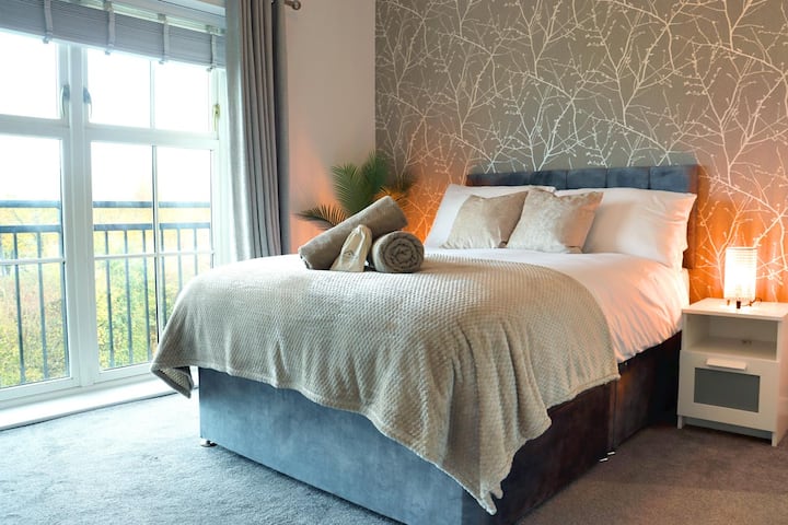 Free Underground Parking | Two Bathrooms - Aylesbury