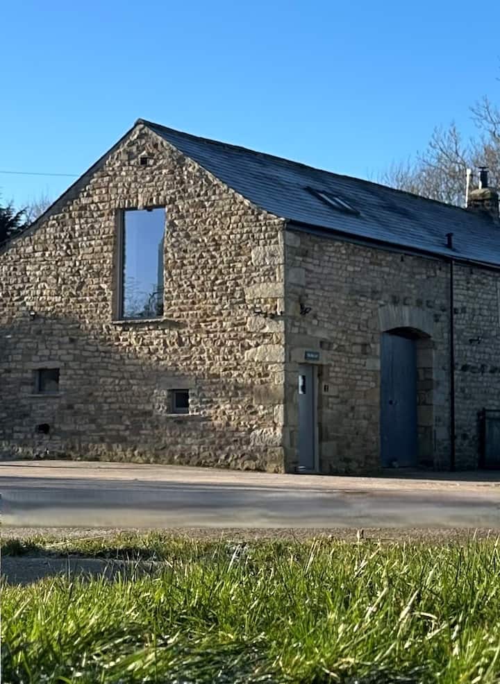 Brand New Overlooking Ingleborough & Pen-y-ghent! - Royaume-Uni
