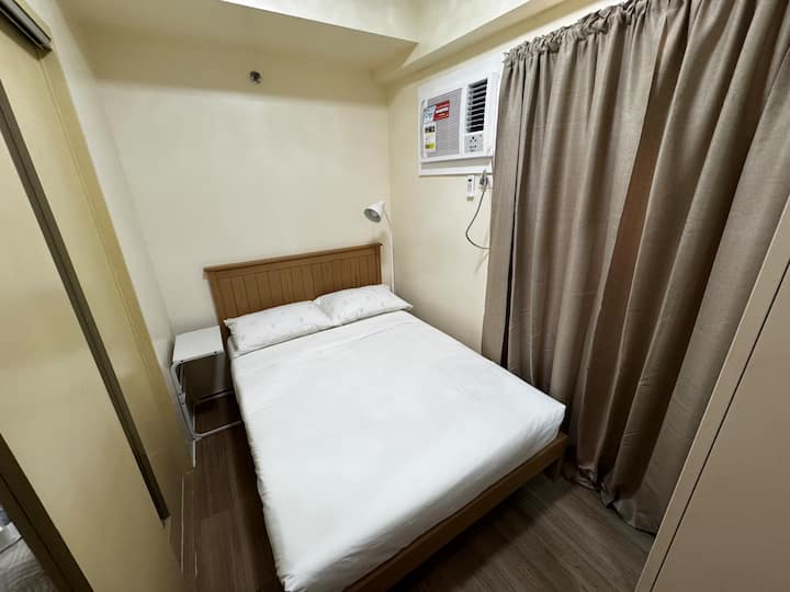 Comfort Of A Home And Convenience Of A Hotel. - Makati