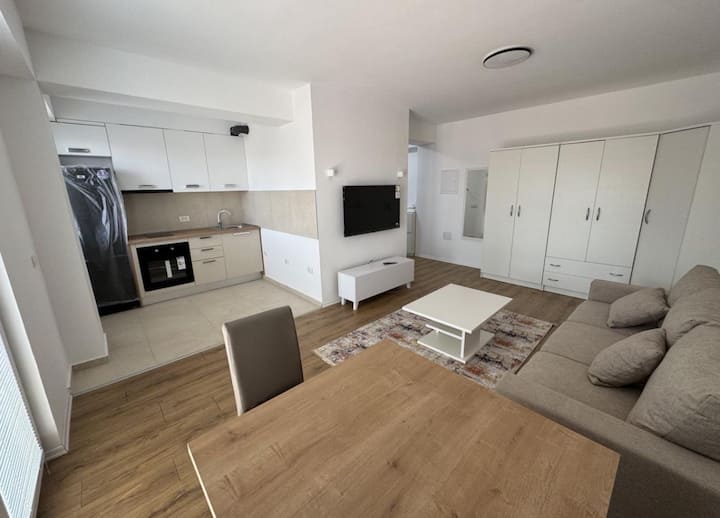 Jully Lovely Studio - Skopje
