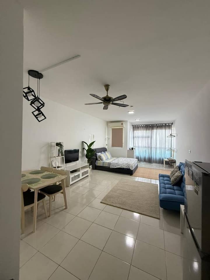 Cozy Studio Apartment Staycation 40 Min From Kl! - Bangi