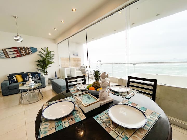 Beachfront Playa Señoritas / Piscina & Terraza - Peru