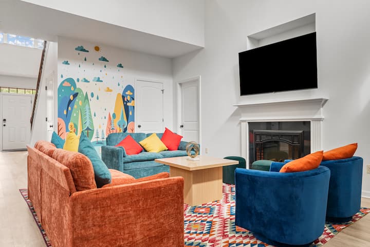 Fort Moore Escape Lounge - Columbus, GA