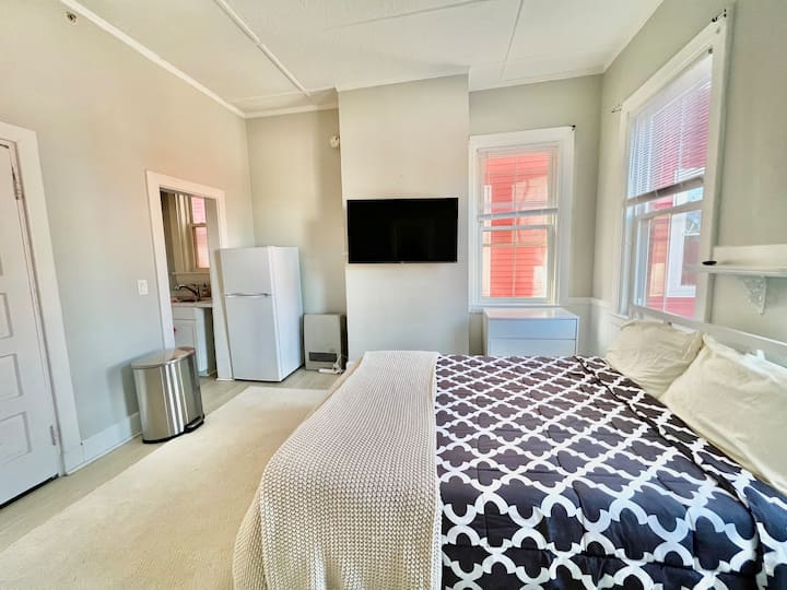 First Floor Historic Studio Suite - Portland, ME