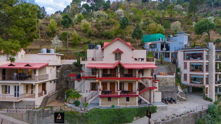 Luxury 5bhk Villa In Kasauli | Sukhmani By Ghumog - Kasauli