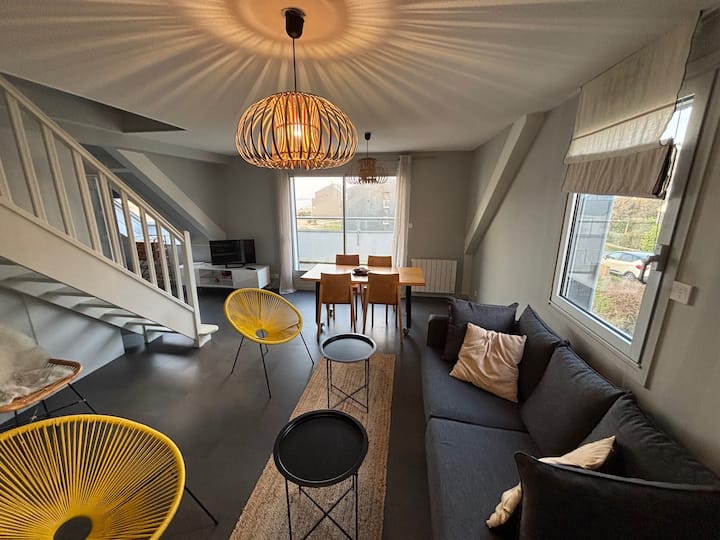 Les Galets Front De Mer - Jullouville