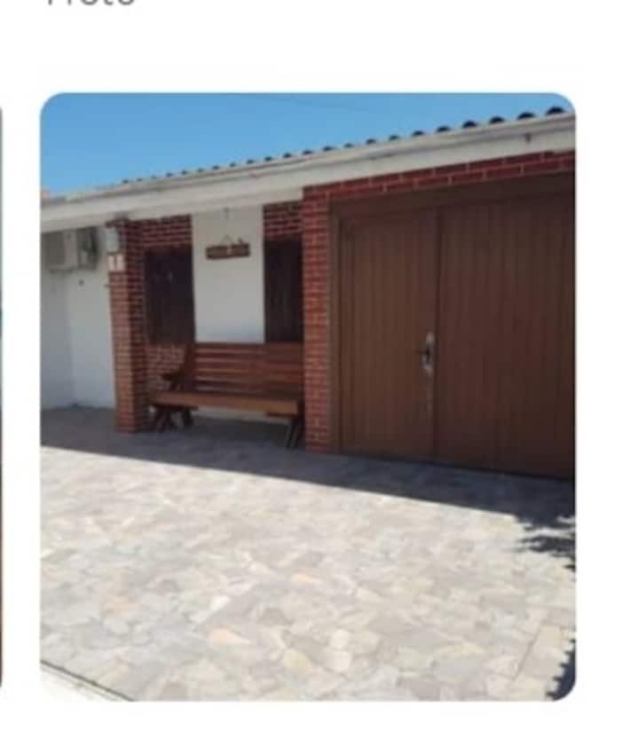 Casa Com 3 Dormitórios Para Temporada Em Torres . - Torres, Brazil