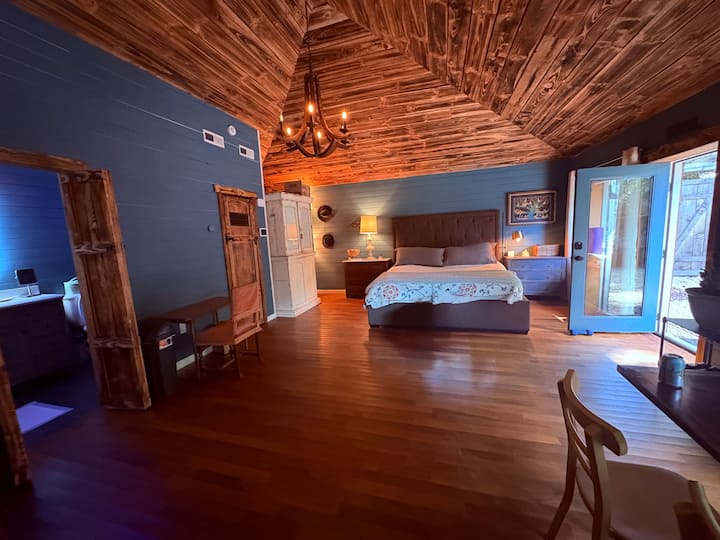 Juniper Cabin/ Lake Lure - Lake Lure, NC