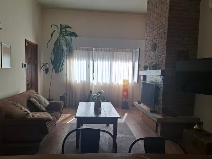 Hermoso Apartamento En Avenida Zona Parque Batlle. - Montevideo