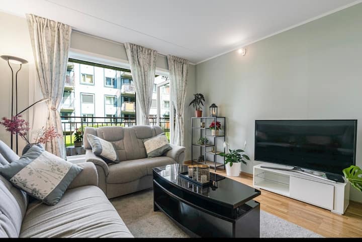 Pent, Lys, Moderne, Sentralt Plassert Leilighet. - Oslo