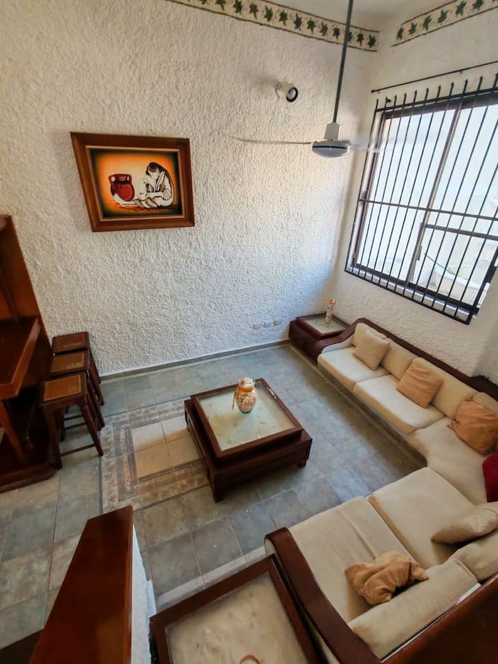 Casa Céntrica A Min De Puerto Cancún - Cancún