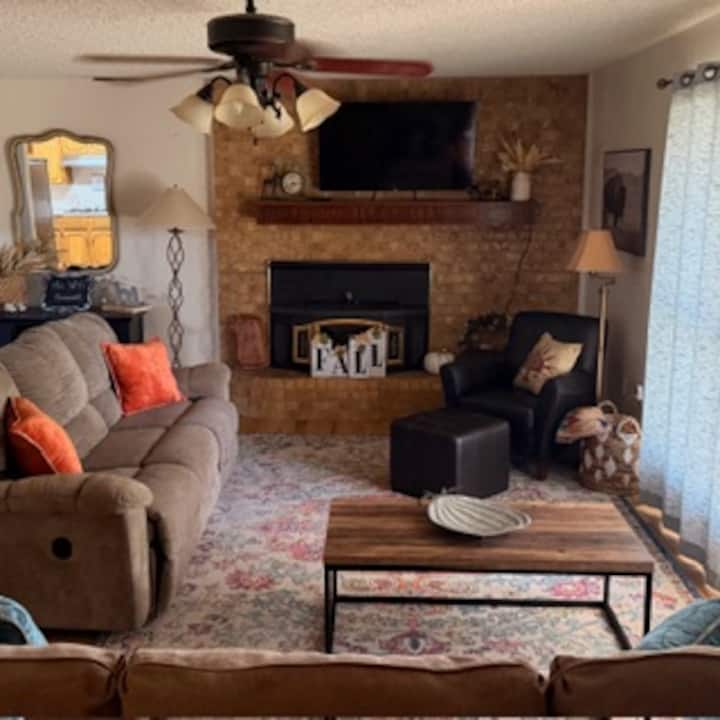 Whispering Sage; Peaceful Pause From The Hustle - Abilene, TX