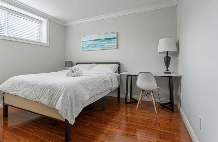 Cozy 2 Bedroom Guest Suite - Burnaby