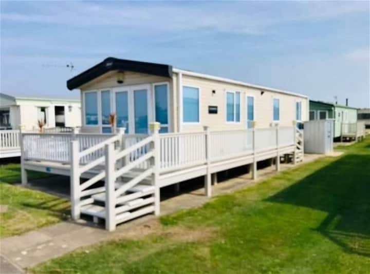 Unique 7 Berth Caravan To Rent Golden Palm Resort - Chapel Saint Leonards