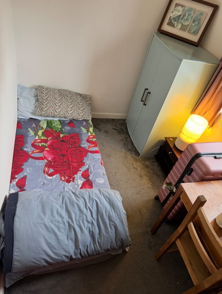 Single Room In Coventry - Coventry