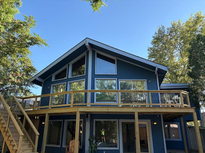 3br/3bth Colorado Home Next To Fishing&hiking - Salina, KS