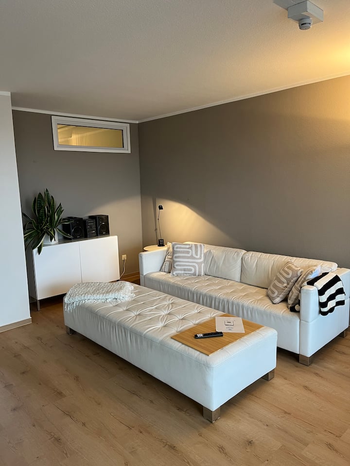 Penthouse, Apartment Mit Weitblick Im Ihmezentrum - Hannover