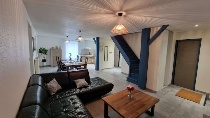 Montbéliard – Grand T4 Proche Centre Et Nature - Montbéliard