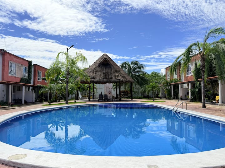 Casa Cómoda Y Familiar Con Alberca En Cancún - Cancún