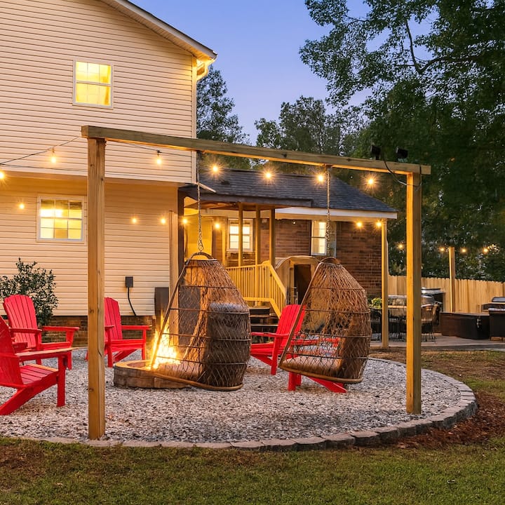 Sleeps 20 | Hot Tub | Sauna | Arcade | Firepit - Travelers Rest, SC