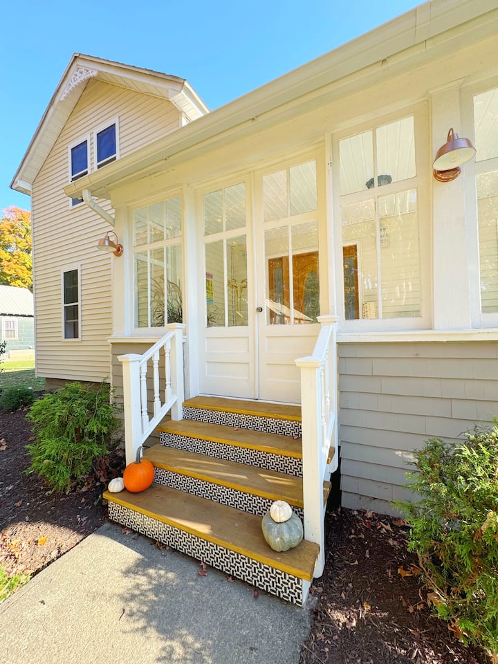 Stroll To Village! Insta-worthy 5 Br Ski Retreat - Ellicottville, NY