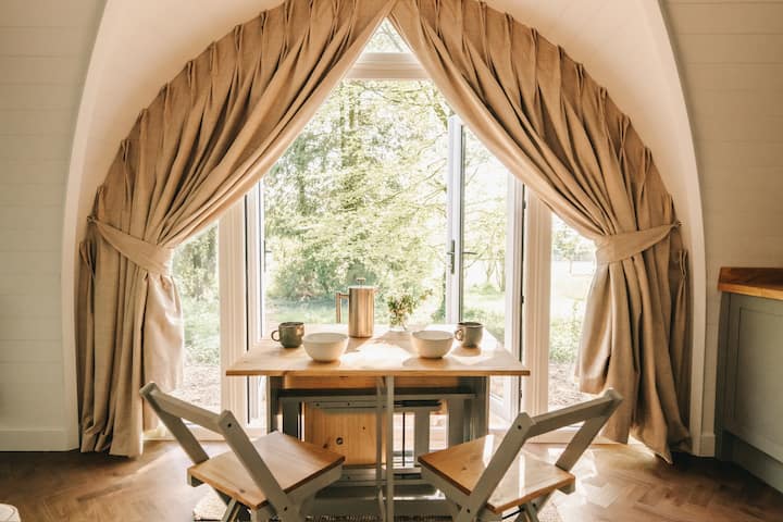 Liba Vineyard - Beech Pod - Amesbury