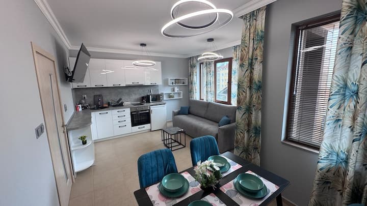 Уютен апартамент за нощувки в центъра на Сарафово - Bourgas