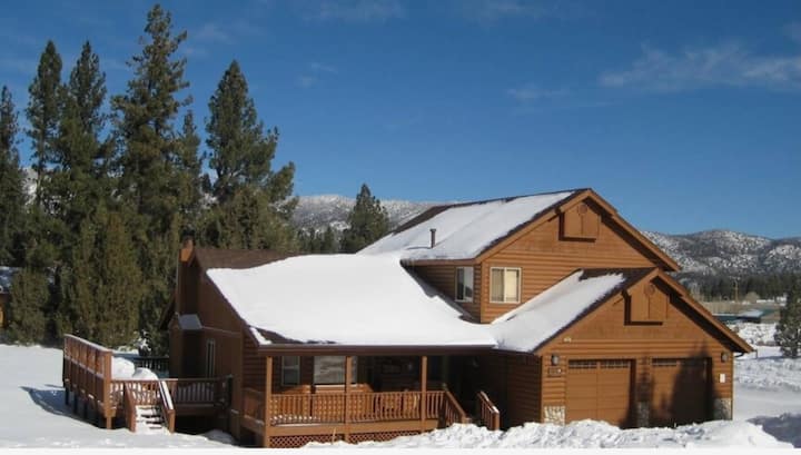 Crazy Bear Meadow - 2 Master Bed, Great Location! - Big Bear Lake, CA