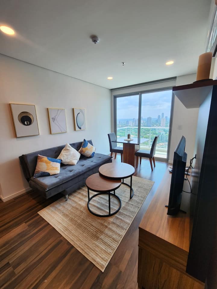 Lujoso Dpto. A 2 Cuadras Del Shopping Del Sol - Asunción