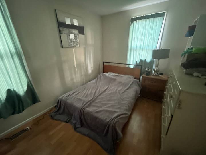 Quiet, Cozy And Close To Downtown - Sarnia