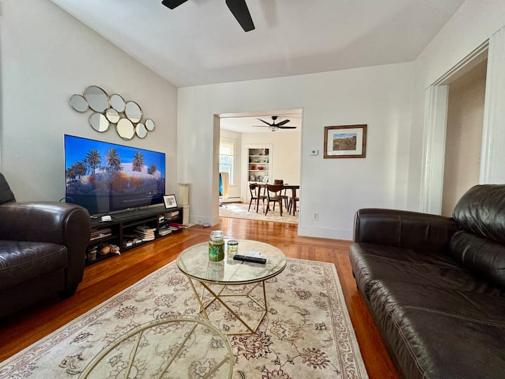 House Near Boston / Cambridge Harvard Mit / Tufts - Somerville, MA