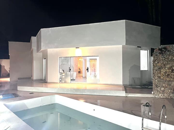 Casa Maravilhosa Costa Verde Tabatinga Pé Na Areia - Brazil