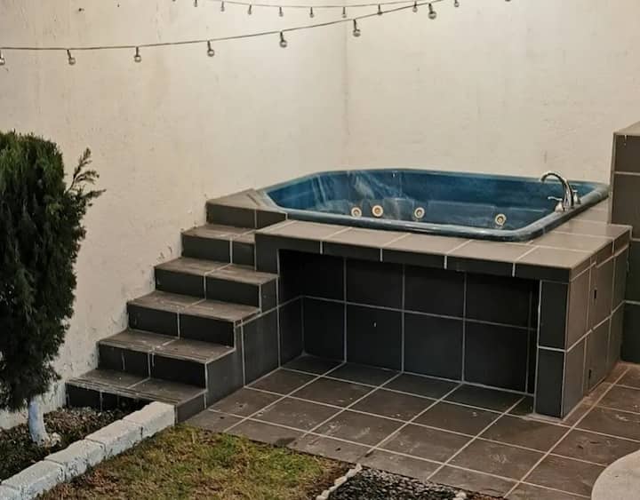 Big House With Jacuzzi, 15 Min From The Downtown - メキシコの州 ケレタロ 州