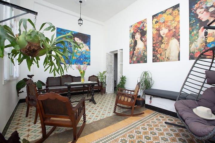 Colonial Art Mansion/top Place/3br+3 Bath/wififree - Havana