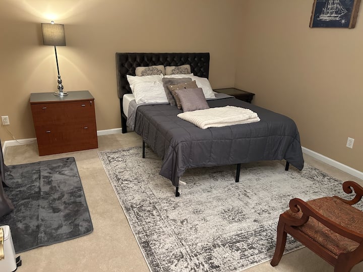 Ultra Modern Bedroom - Chester, VA