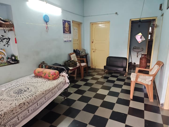 Cozy Budget Stay In Quiet Bharathi Nagar, Dharwad - Dharwad