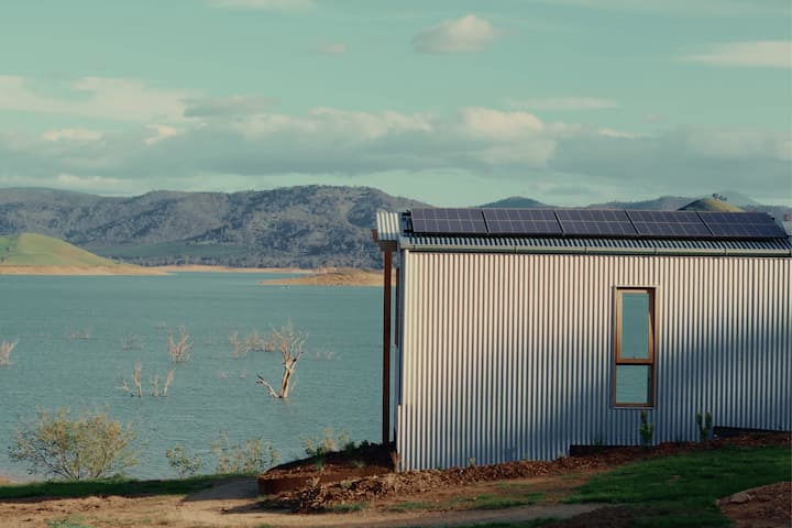 Spaces In Places | Lake Eildon - Bonnie Doon
