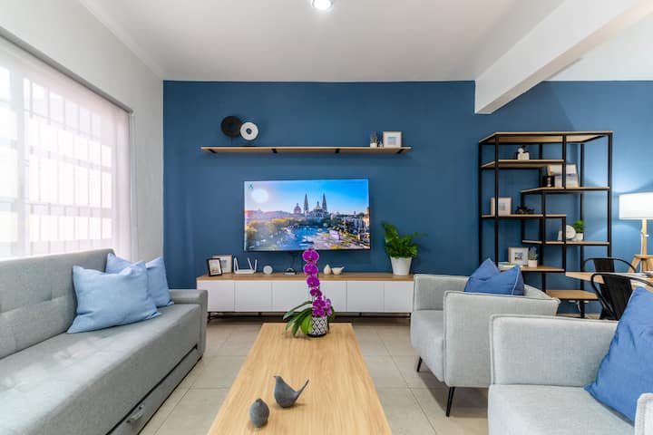 Casamoca, En Providencia-chapultepec, 6 Cuartos Ac - Guadalajara