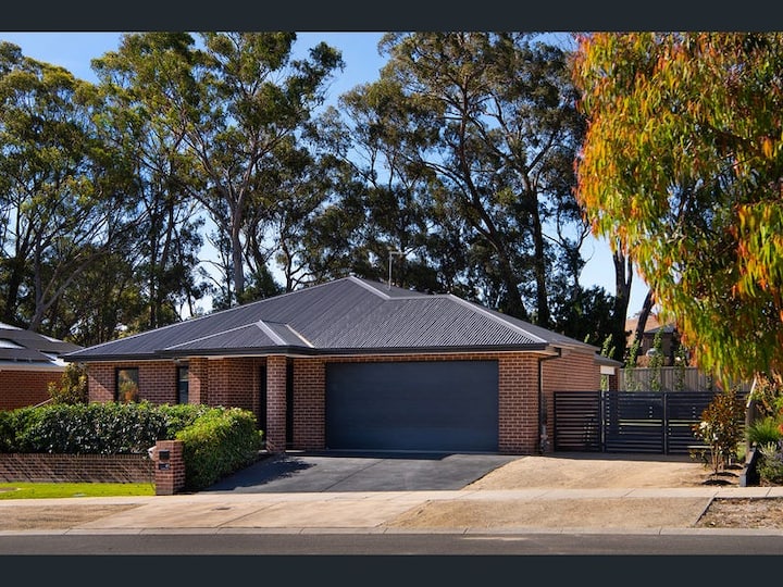 House In Castlemaine - Castlemaine