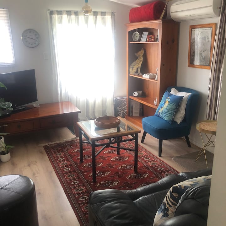 Private Hideaway
Continental Breakfast On Arrival - Whitianga