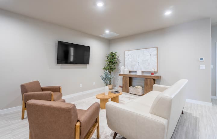 Mayflower Haven | Family & Business Stay - Texas