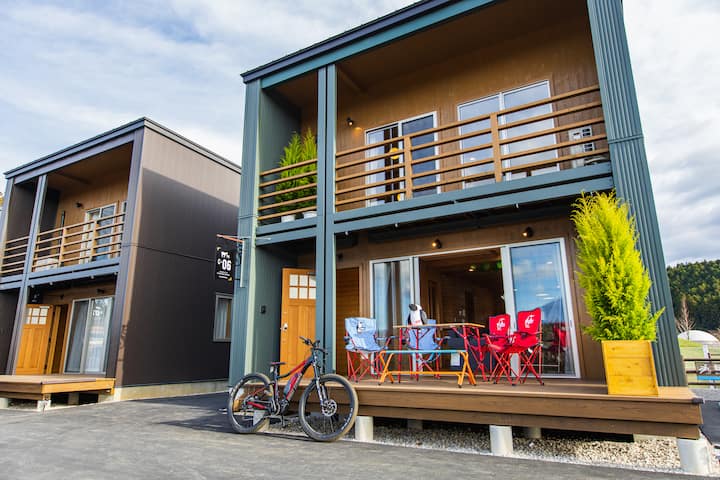 御殿場高原時之栖 山羊の丘コテージ 2階建て1棟貸切、最大6名 敷地内温泉無料 - 고텐바시